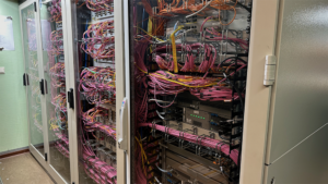 Immer gut angebunden – AWI Polarstern