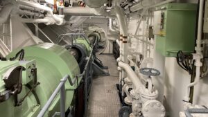 Besuch im Herzen der Polarstern – AWI Polarstern